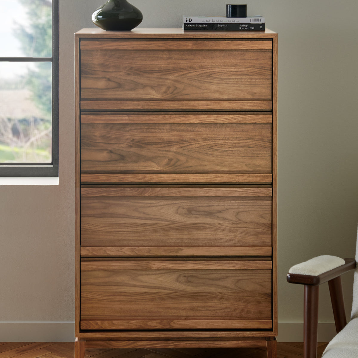 Belgrave Tall Walnut Chest of Drawers – Jasper Conran London
